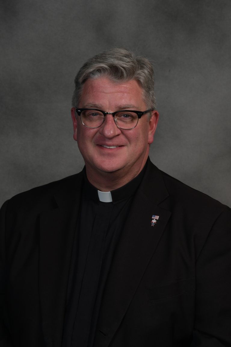 Fr. Tim MacDonald – Queen of the Miraculous Medal